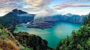 Lombok Volcano Trekking Mount Rinjani Trekking Package Information